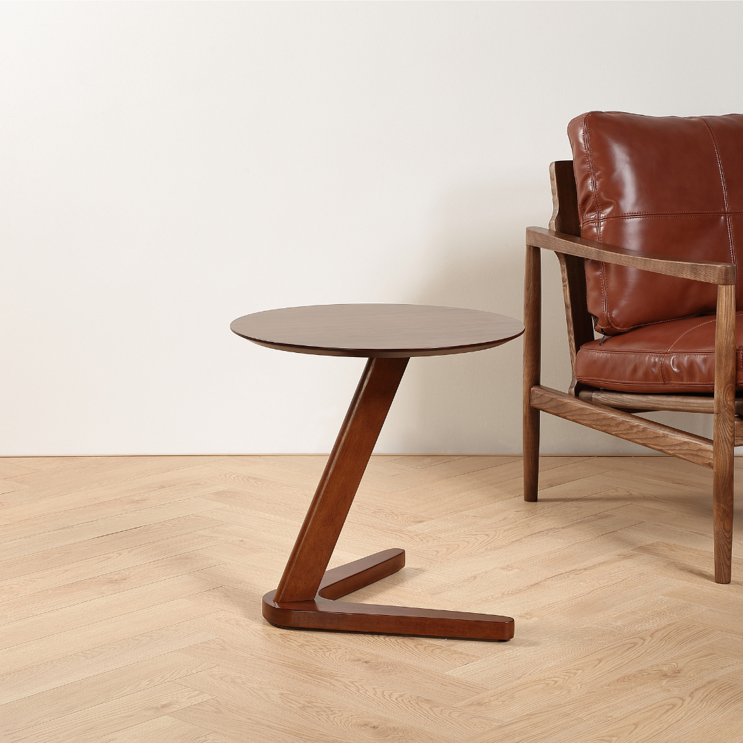 Enrique V Shape End Table – cozymatic HK